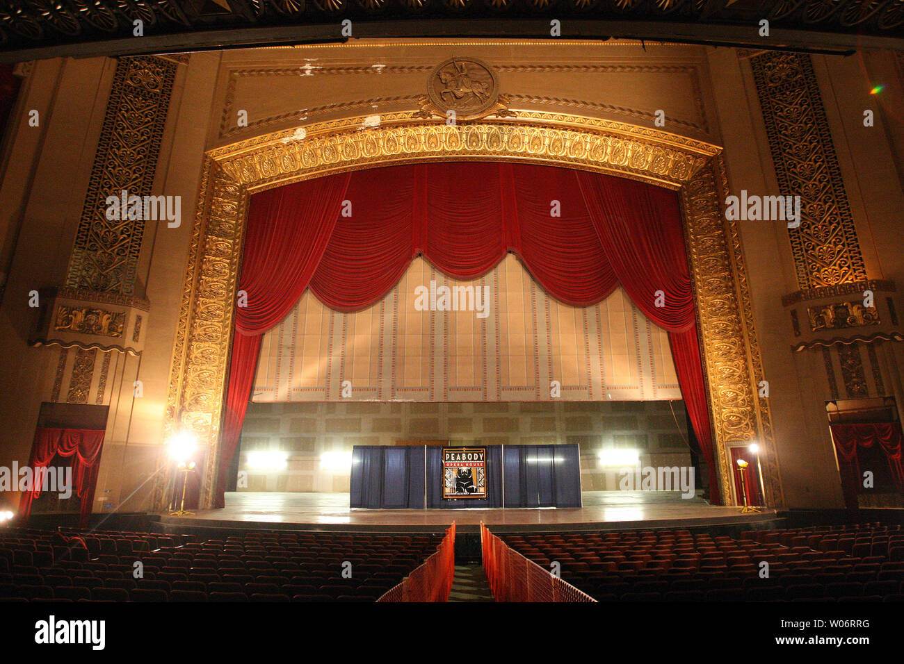 Kiel opera house hi-res stock photography and images - Alamy