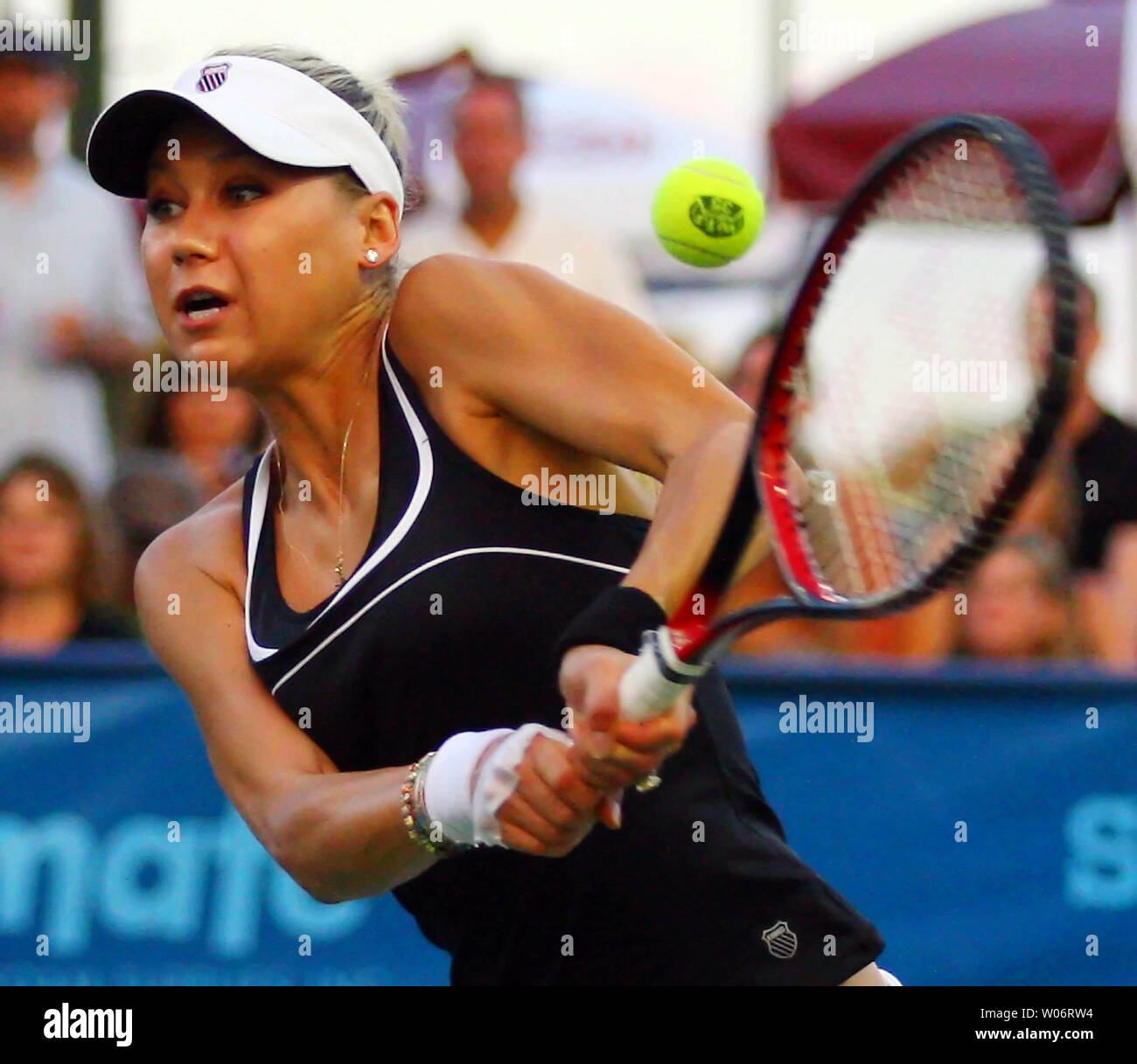 Anna kournikova beach hi-res stock photography and images - Alamy