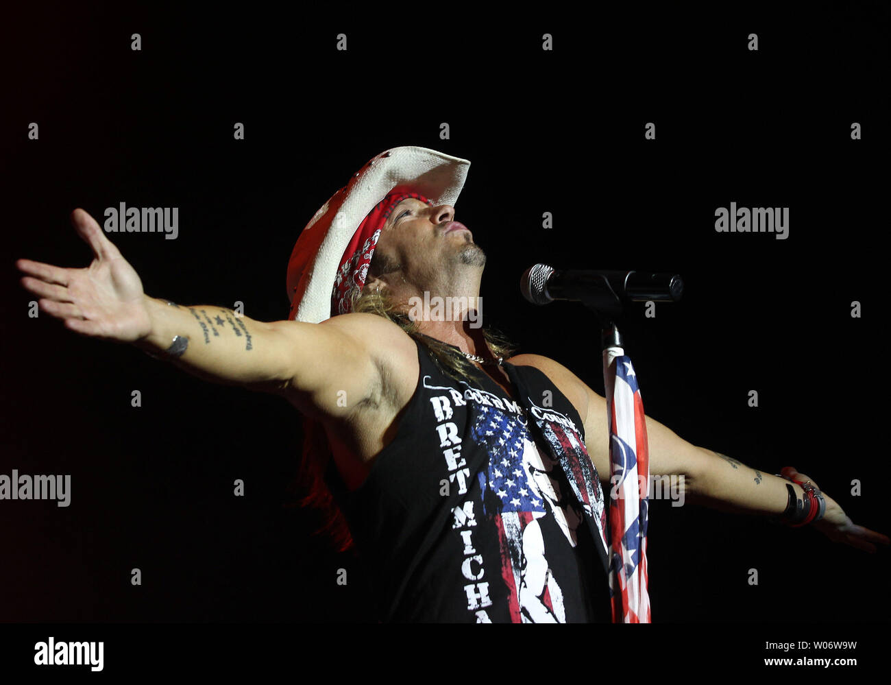 Brett michaels hi-res stock photography and images - Alamy