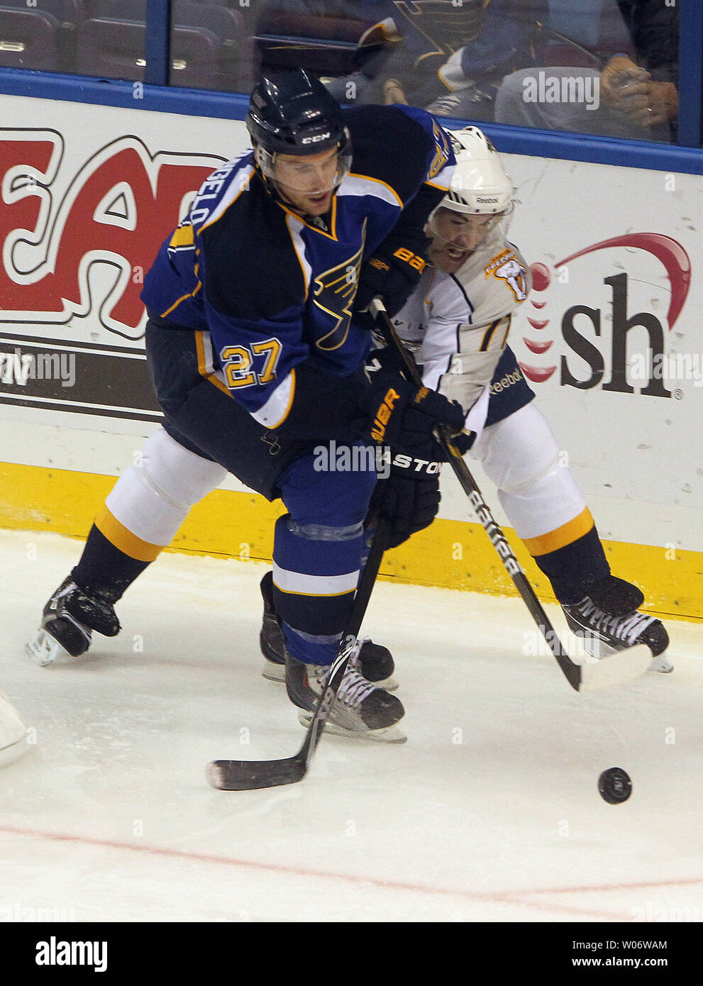 Predators 2010 hi-res stock photography and images - Alamy