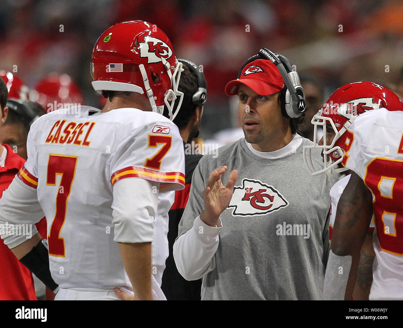 Kansas City Chiefs head football coach Todd Haley talks with ...