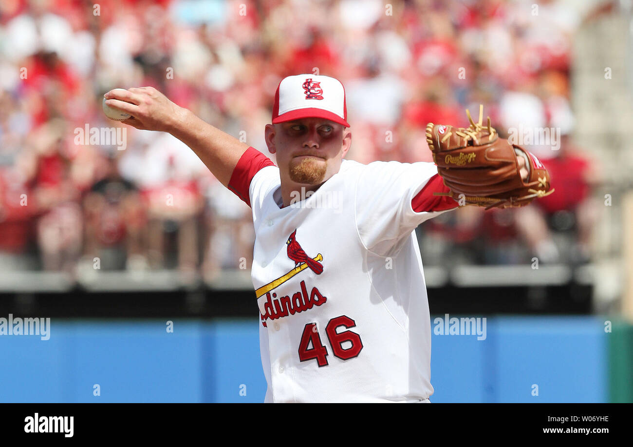 St. Louis Cardinals starting pitcher Kyle McClellan delivers a pitch to ...