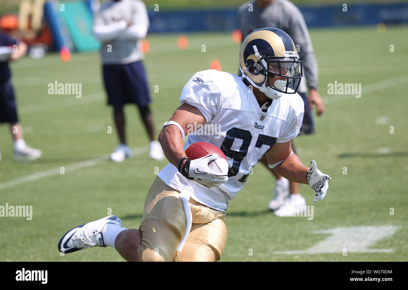 St. Louis Rams wide receiver Greg Salas runs a play during training ...