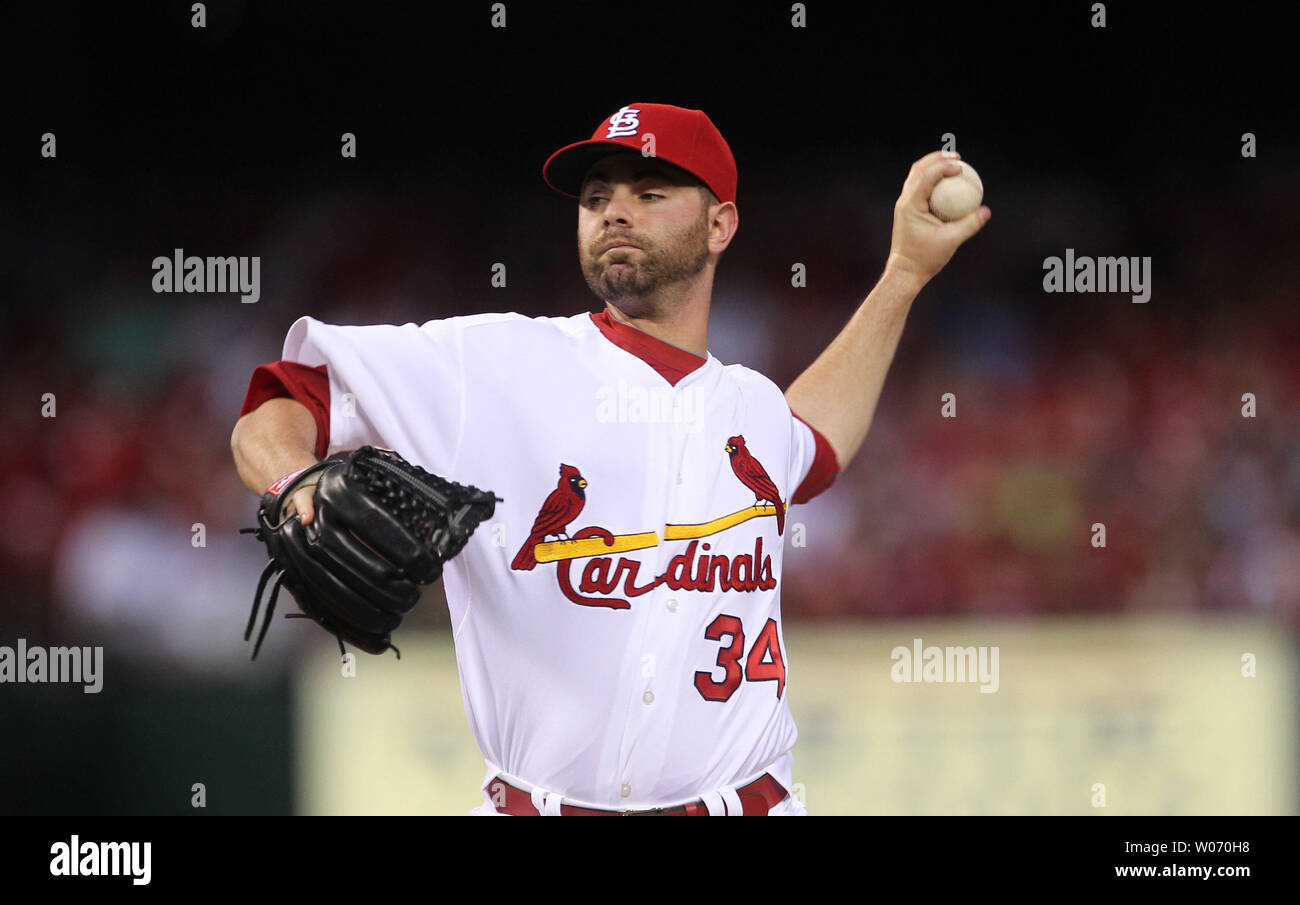 St. Louis Cardinals relief pitcher Marc Rzepczynski delivers a pitch to ...
