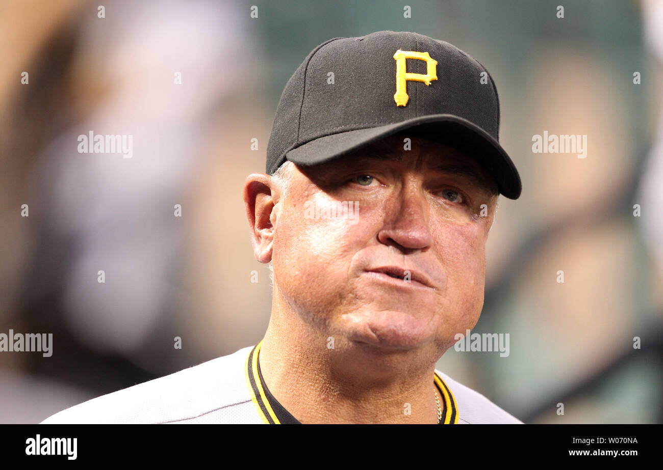 Pittsburgh Pirates manager Clint Hurdle paces the dugout during a game ...