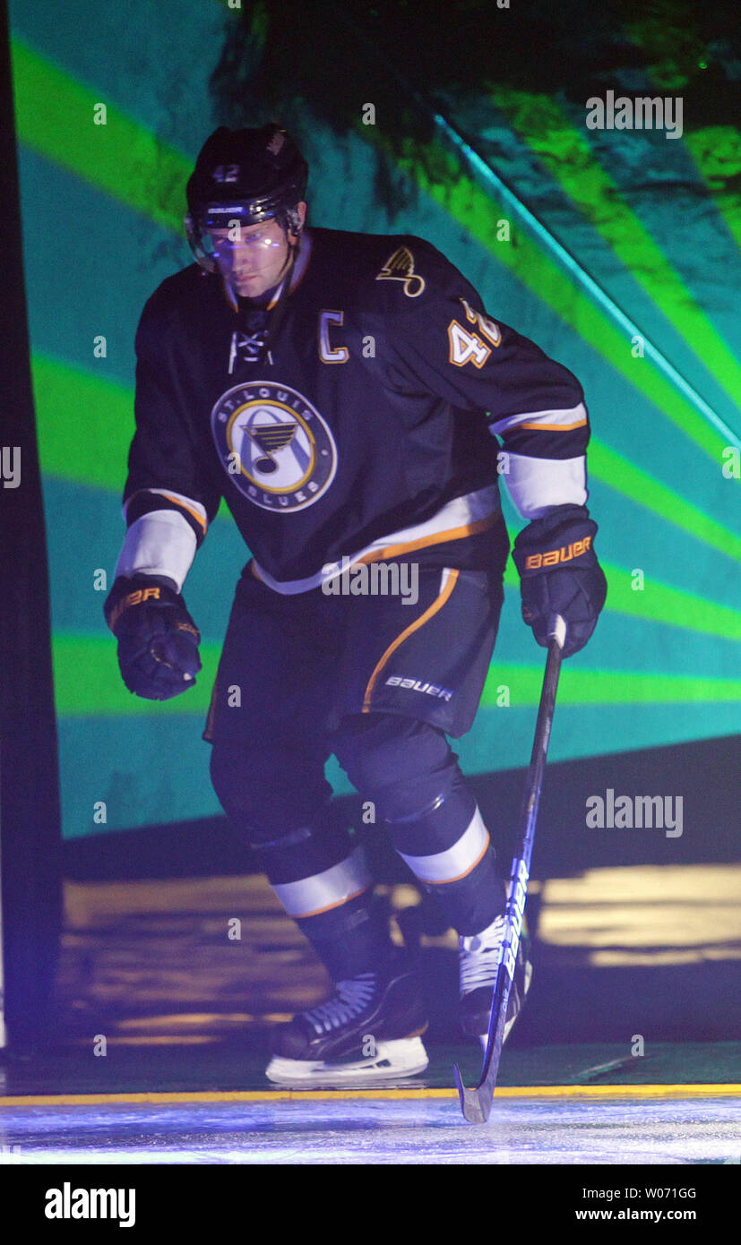 Nashville predators captain hi-res stock photography and images - Alamy