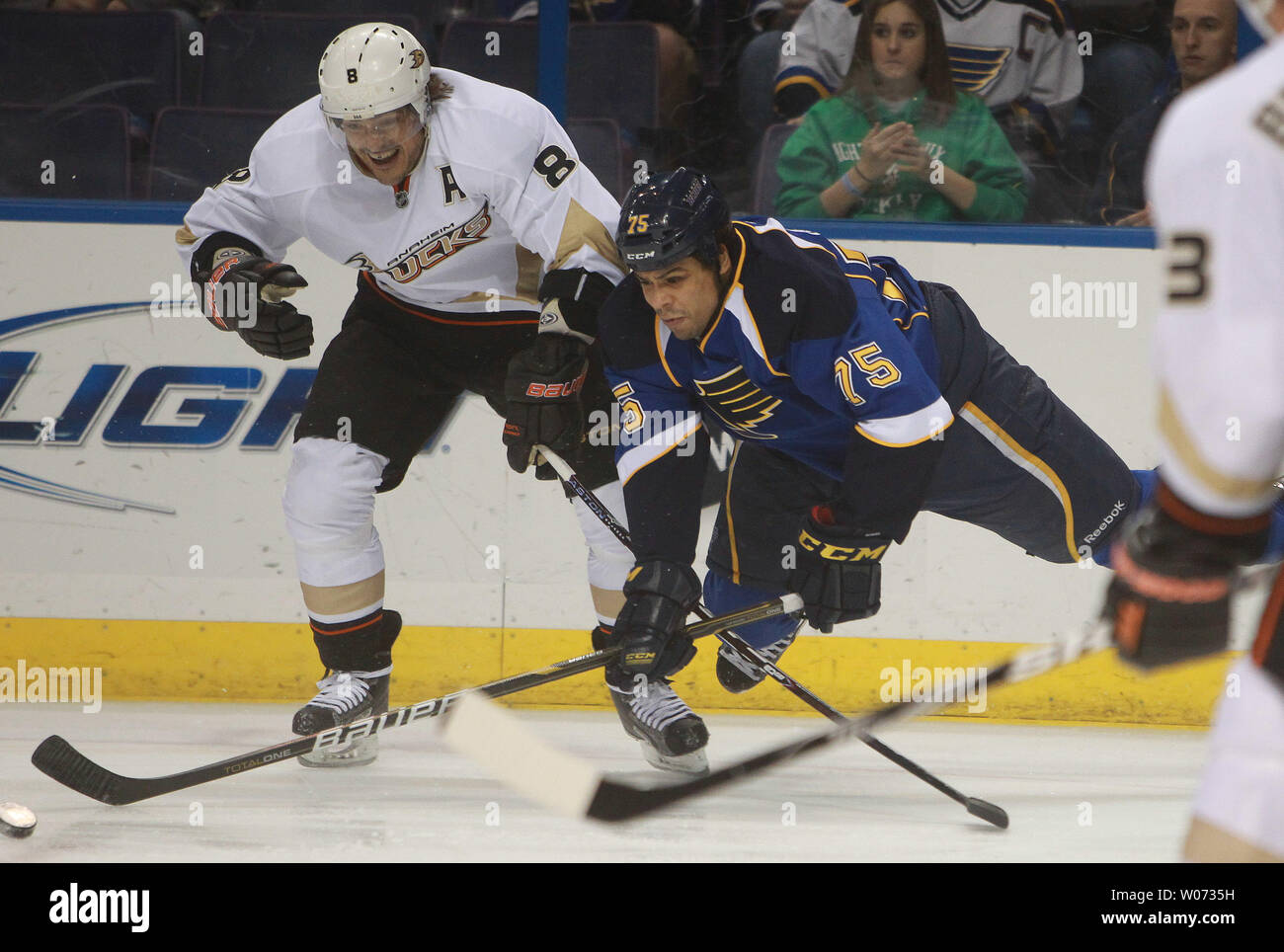 Anaheim Ducks Teemu Selanne (L) of Finland upends St. Louis Blues Ryan ...