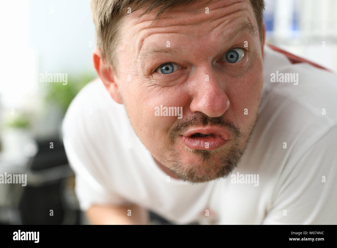 Sense of gaze hi-res stock photography and images - Alamy