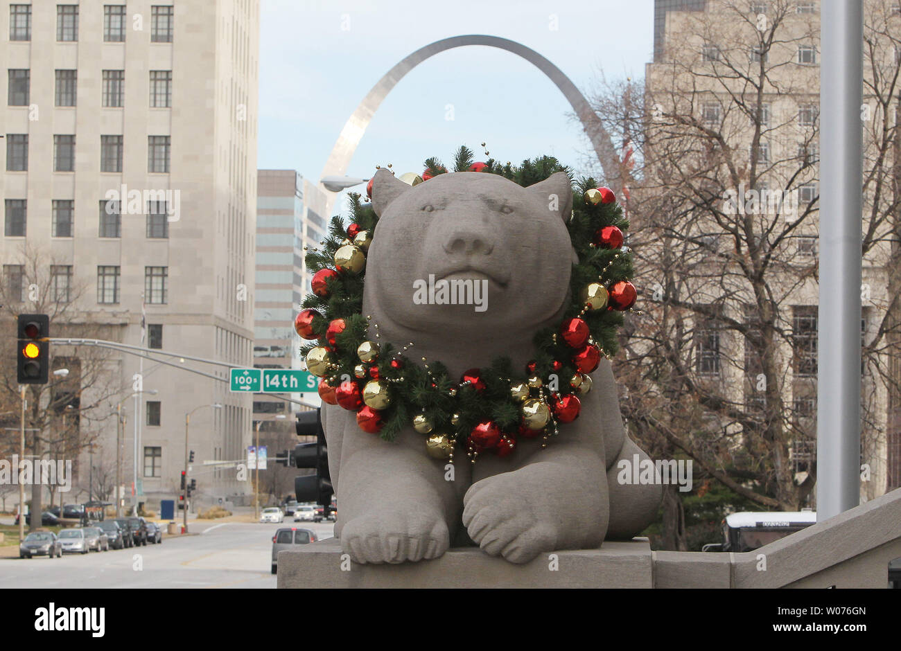 Peabody opera house hi-res stock photography and images - Alamy