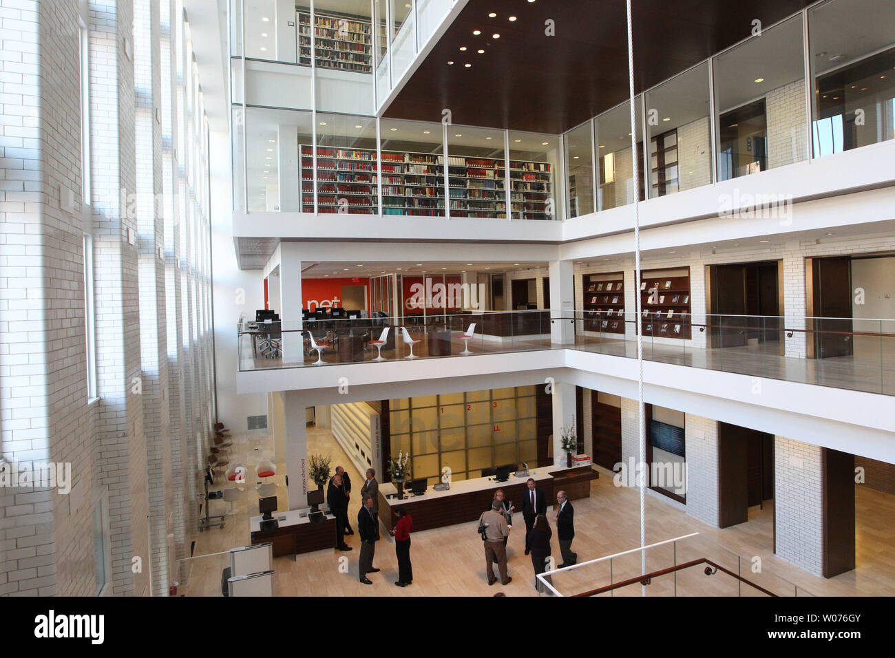 The main branch of the St. Louis Library stands ready to reopen its ...