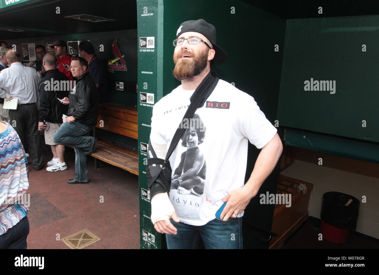 St. Louis Cardinals closing pitcher Jason Motte emerges from the ...