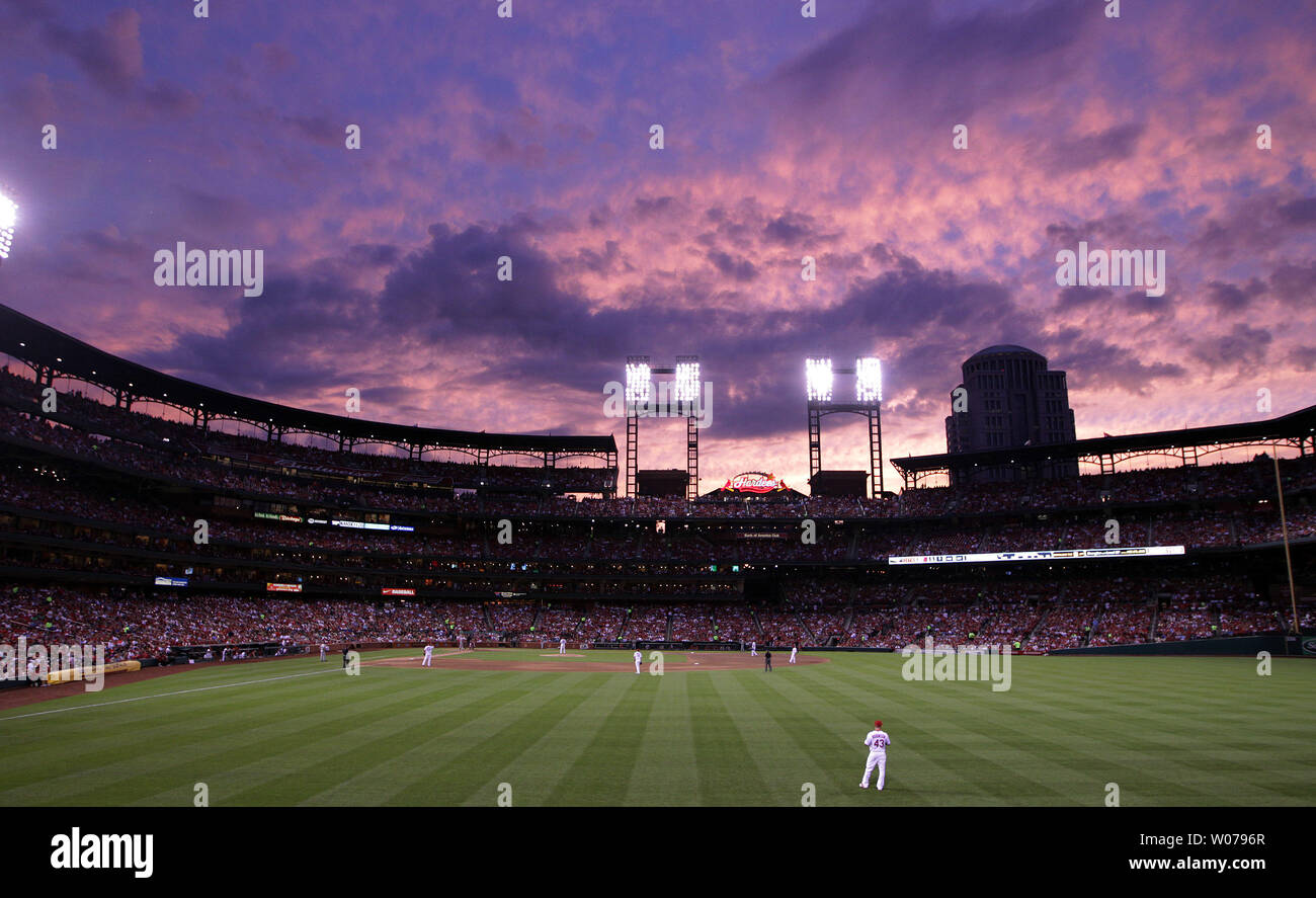 Busch stadium at sunset hi-res stock photography and images - Alamy