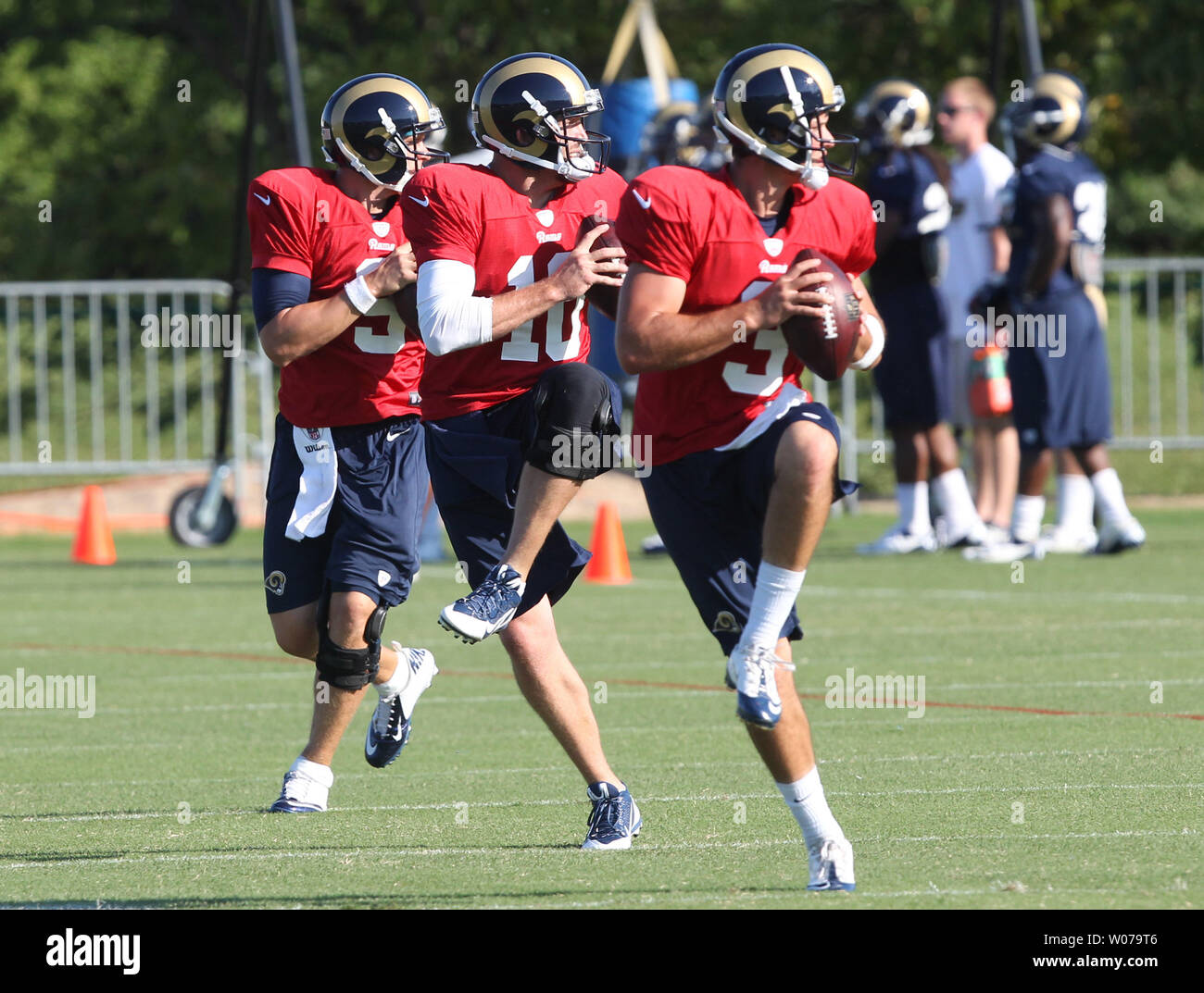Rams quarterbacks hi-res stock photography and images - Alamy