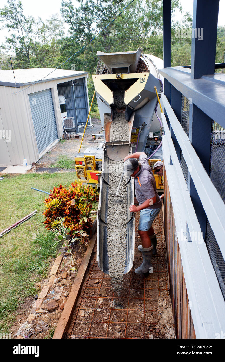 CONCRETER HARD AT WORK Stock Photo - Alamy