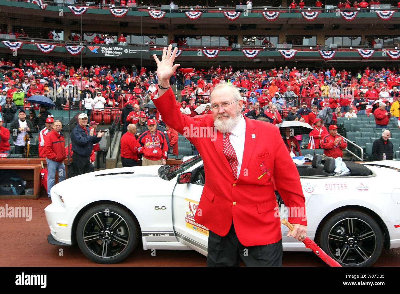 Former St. Louis Cardinals pitcher and member of the National Baseball ...