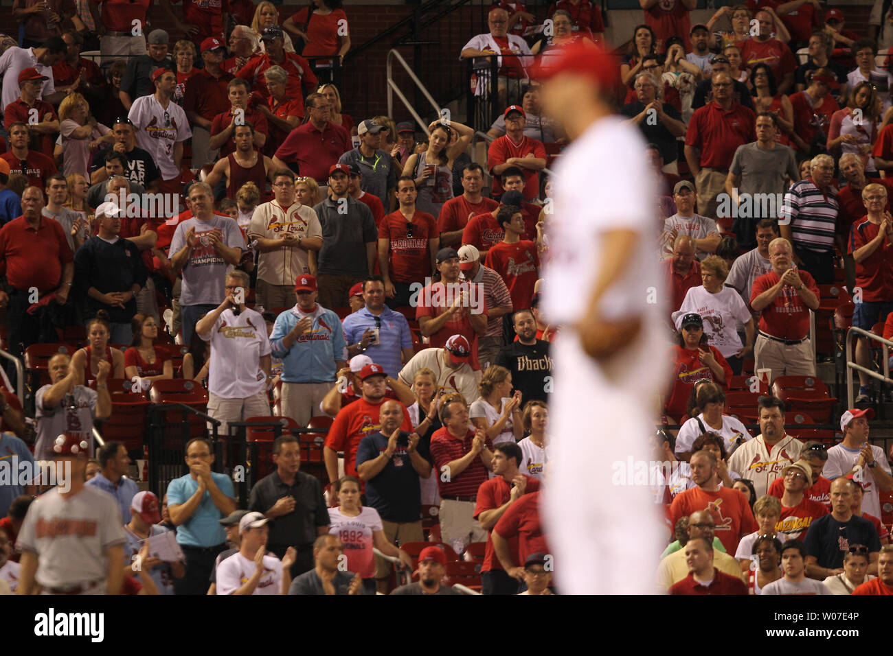 Arizona diamondbacks fans hi-res stock photography and images - Alamy