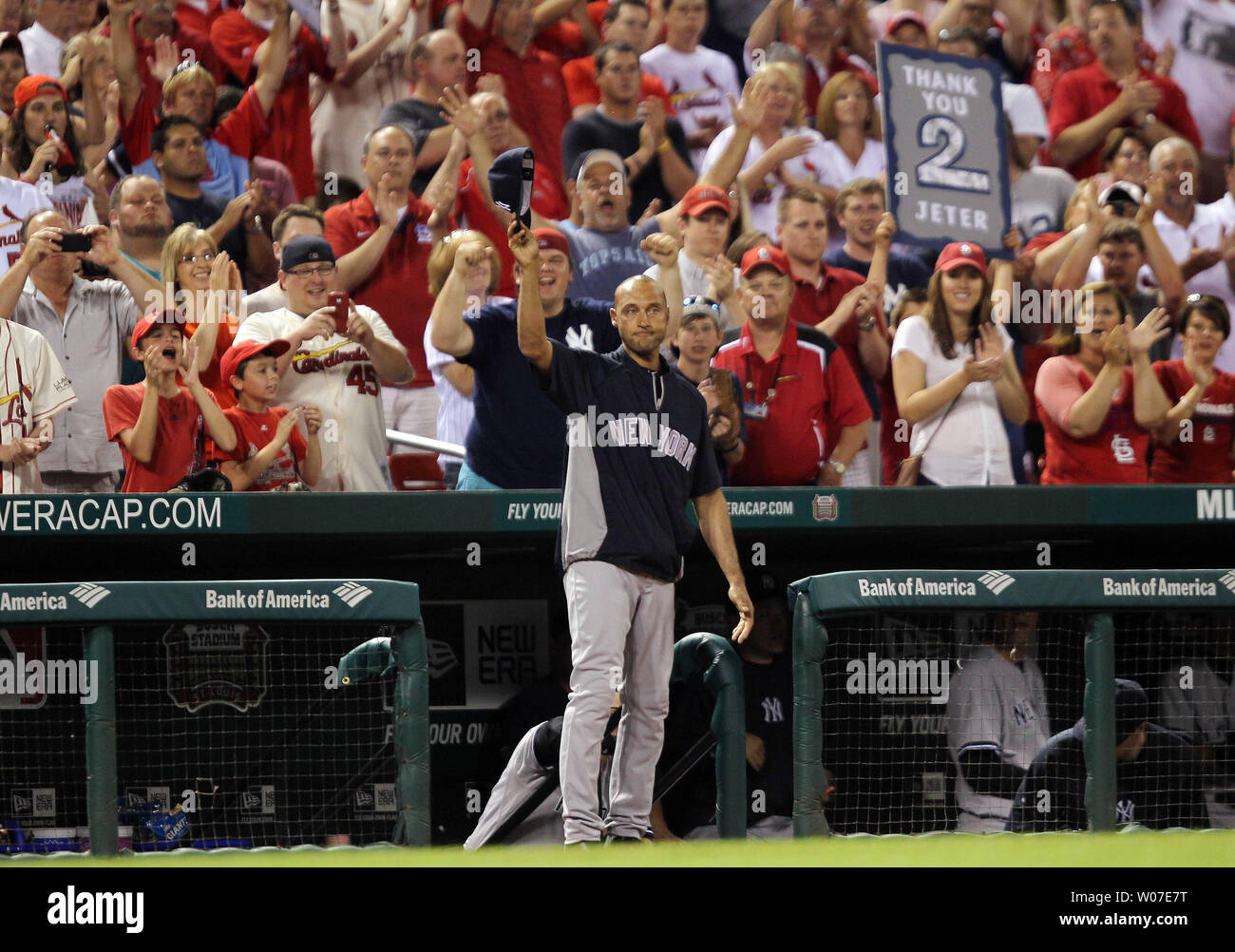 Yankees hat hi-res stock photography and images - Alamy