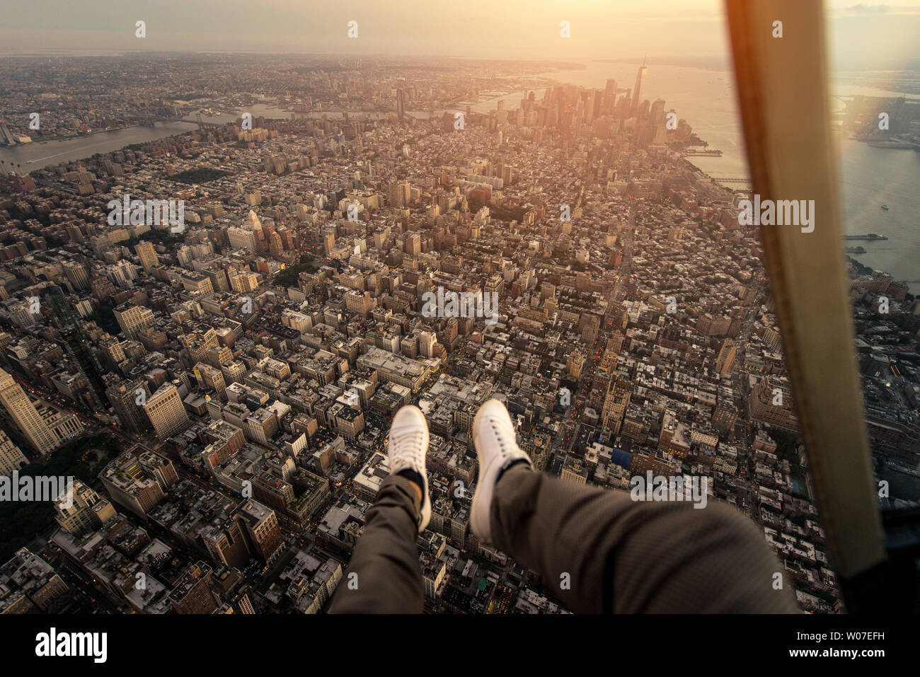 New york helicopter feet hi-res stock photography and images - Alamy