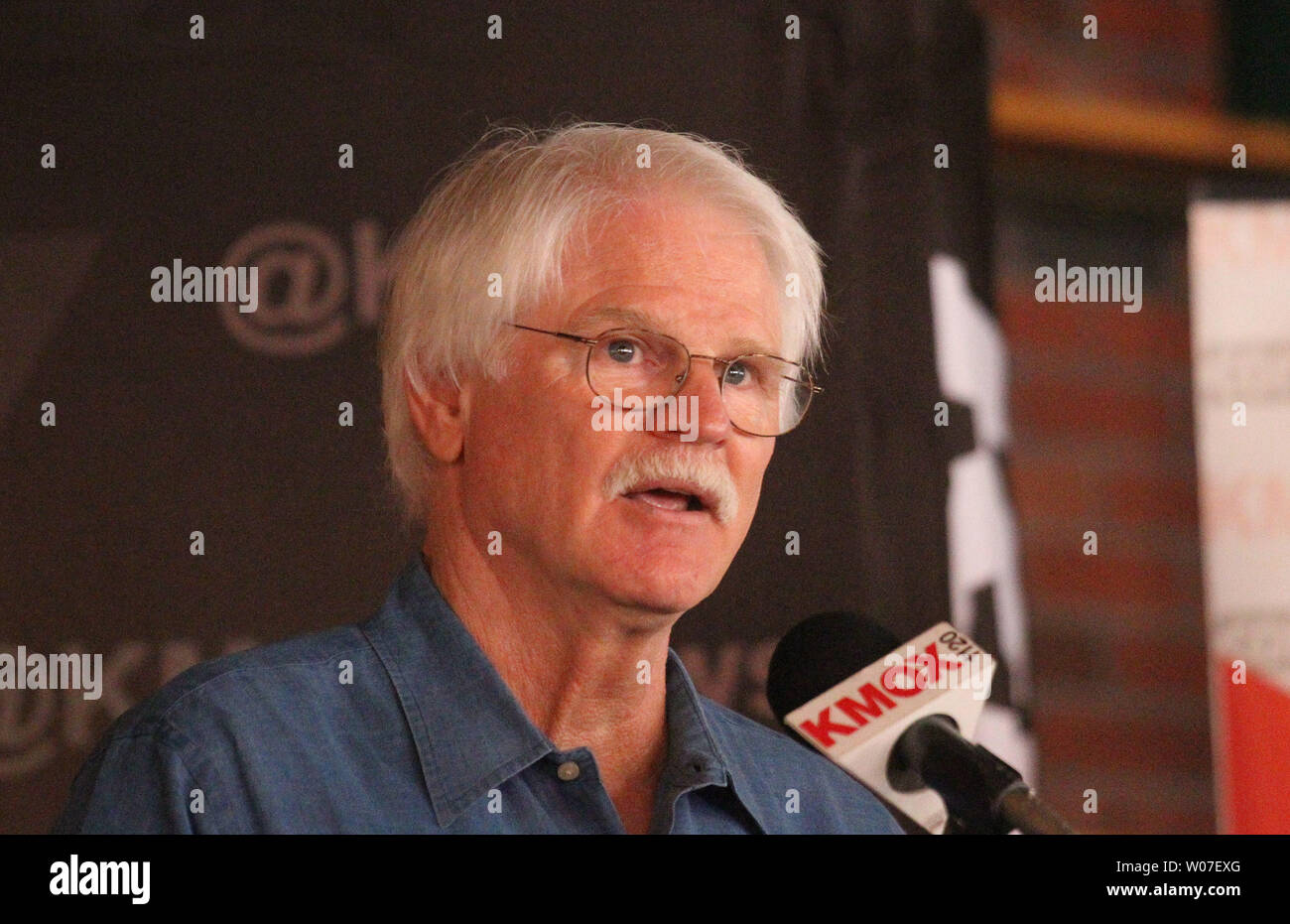 Former Major League pitcher for the Cardinals, Pirates and Dodgers ...