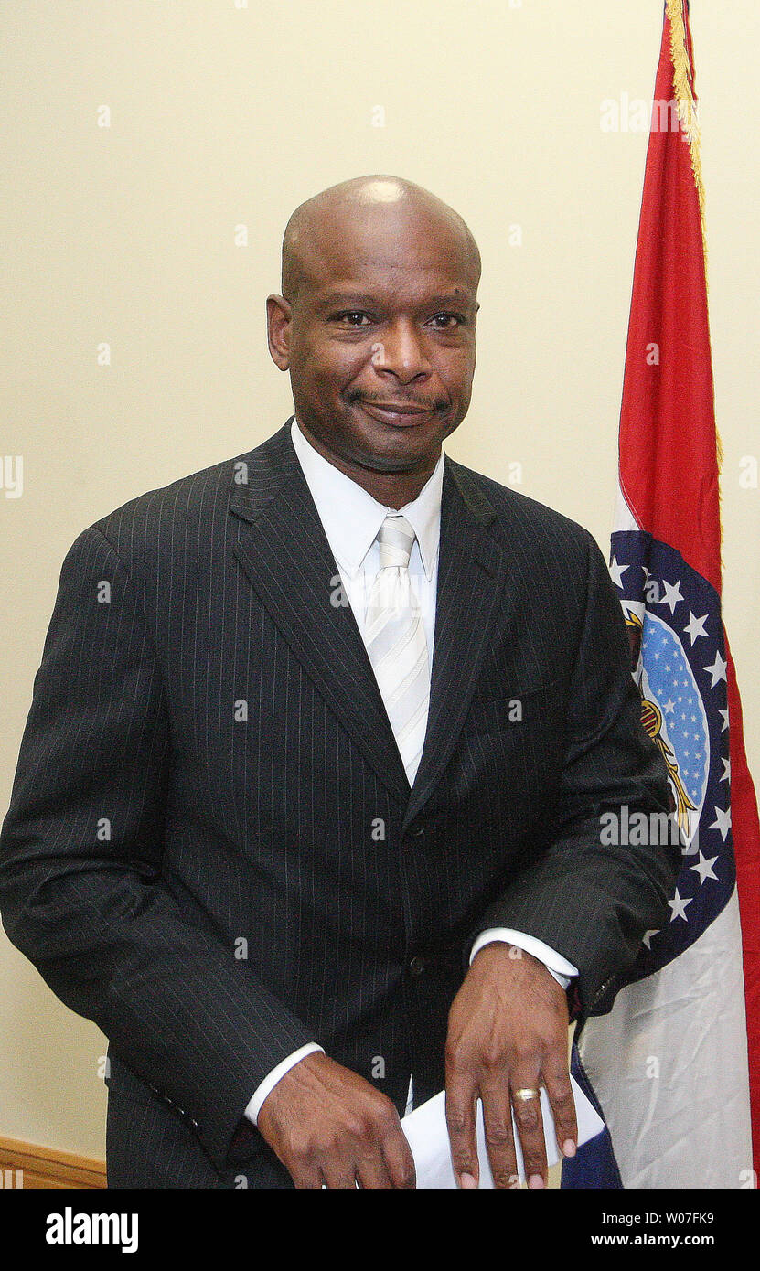 St louis police chief hi-res stock photography and images - Alamy