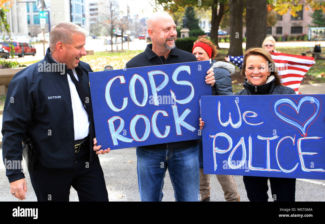 Chief sam dotson hi-res stock photography and images - Alamy