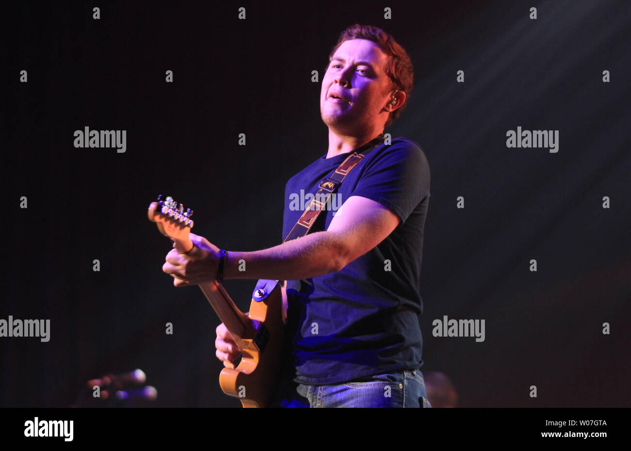 Pageant theater hi-res stock photography and images - Alamy