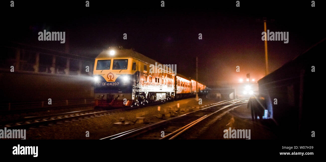 Mold railway hi-res stock photography and images - Alamy