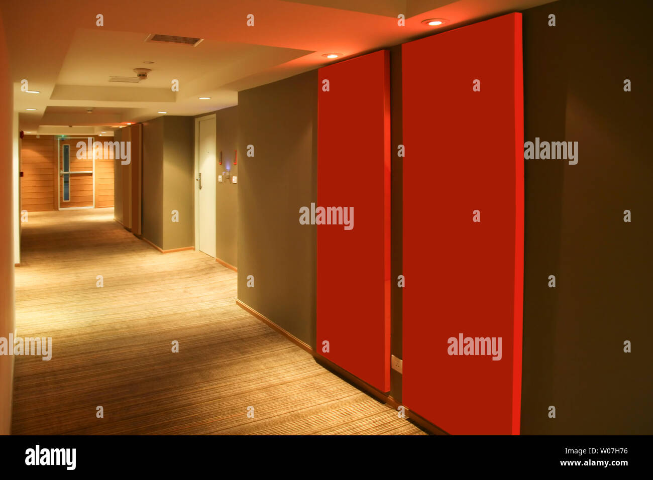 Long hotel hall hi-res stock photography and images - Alamy
