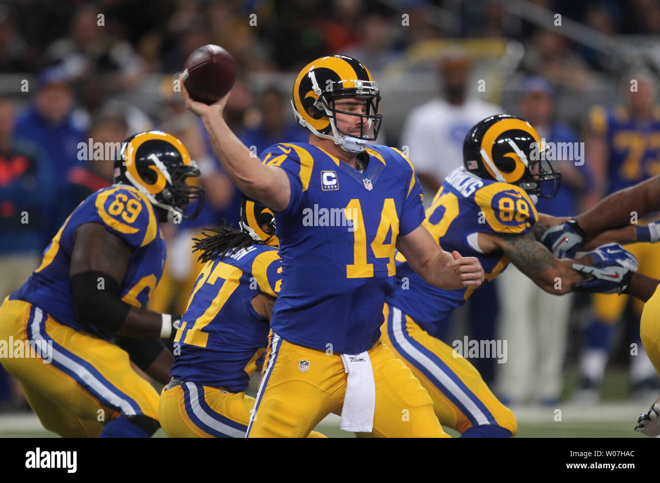 St. Louis Rams quarterback Shaun Hill thrwos the football against the ...