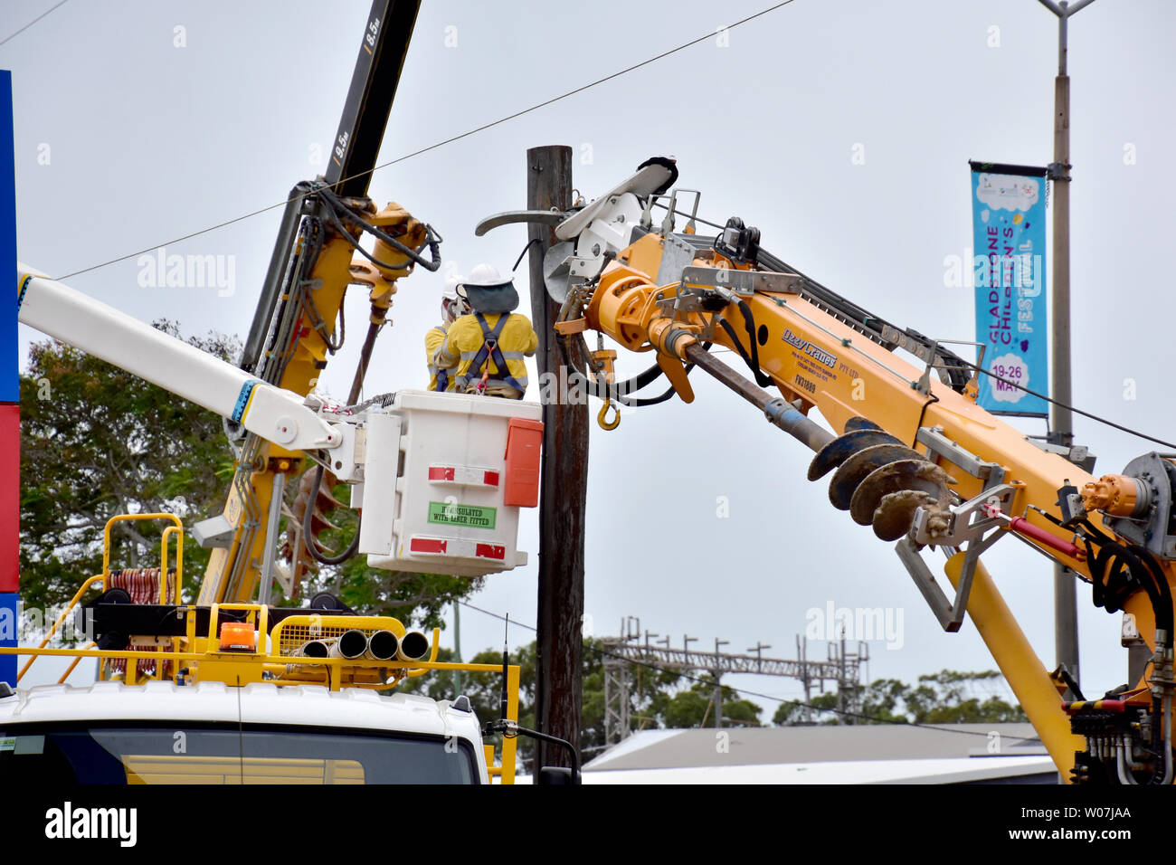ELEVATED WORK PLATFORMS Stock Photo - Alamy