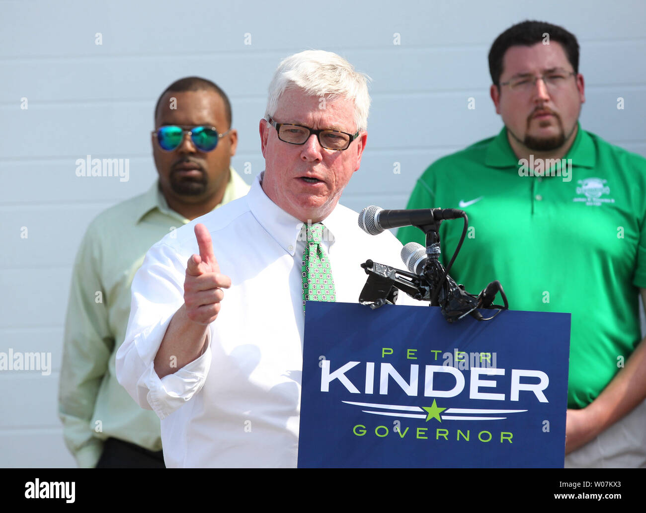 Lt gov peter kinder hi-res stock photography and images - Alamy