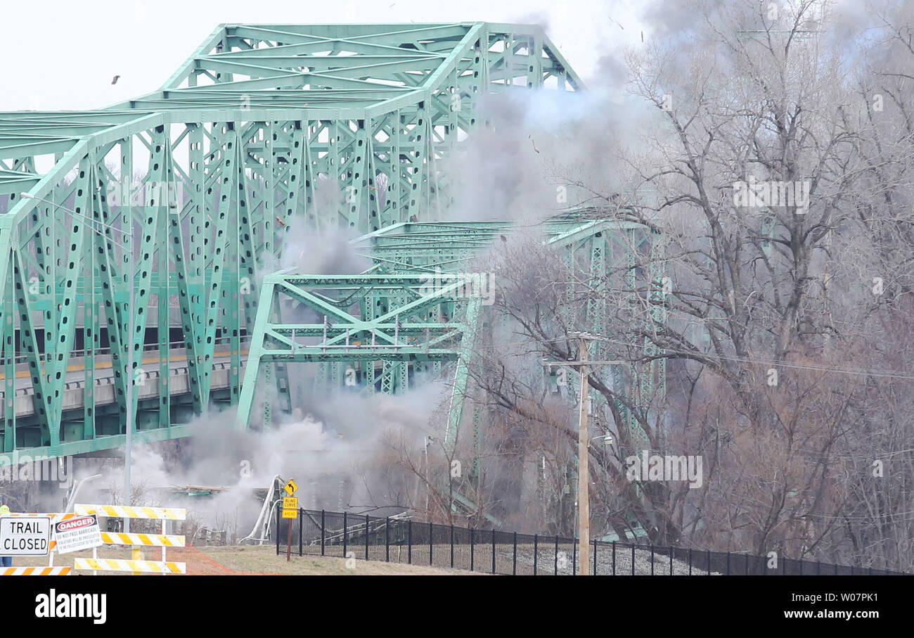 Smoke billows from the old Daniel Boone Bridge as explosives bring down ...