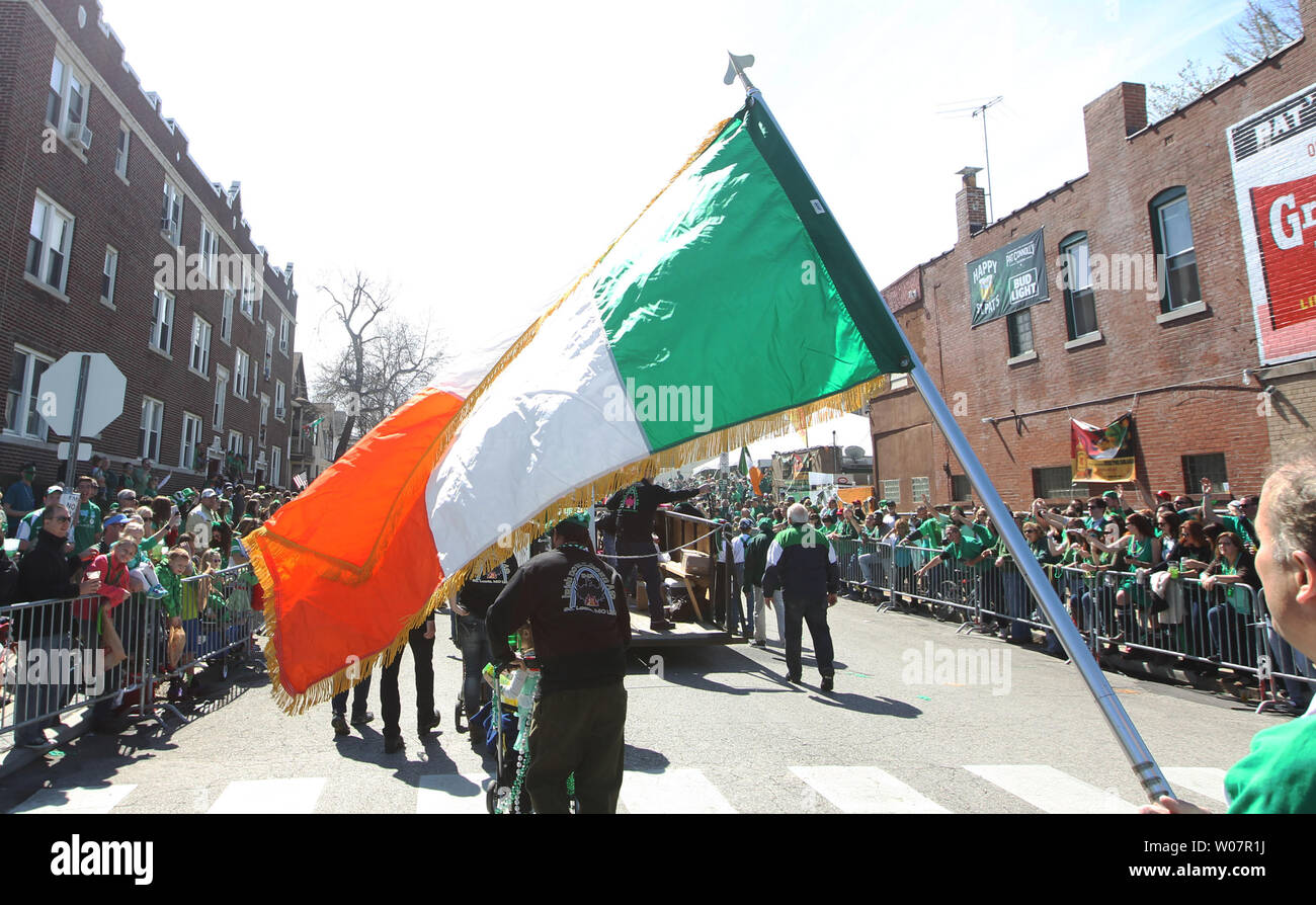 St louis st patricks day parade hi-res stock photography and images - Alamy