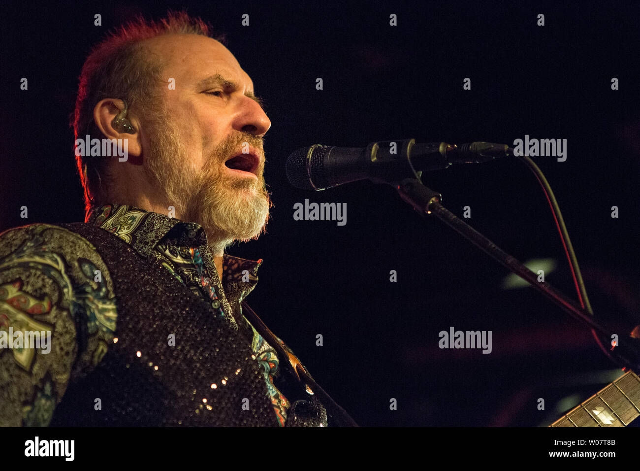 Australian rock band men work hi-res stock photography and images - Alamy