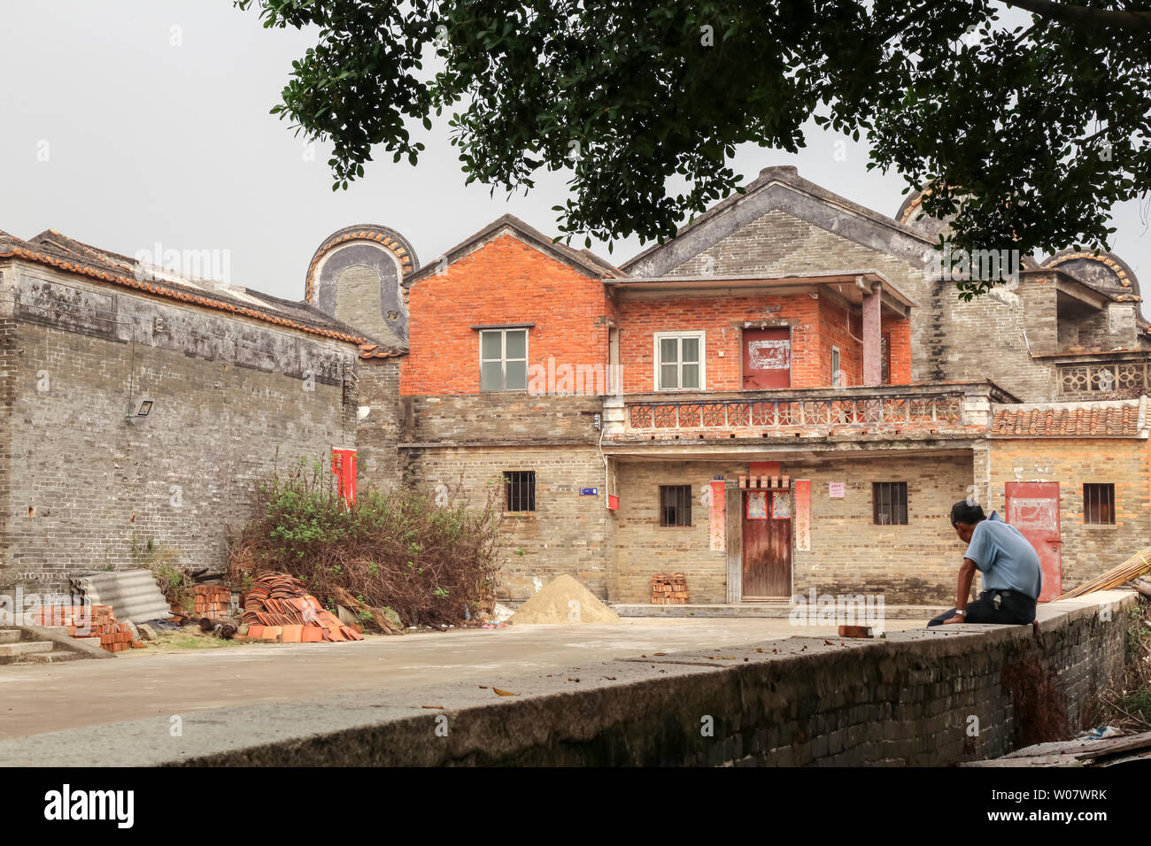 Foshan tourism hi-res stock photography and images - Alamy