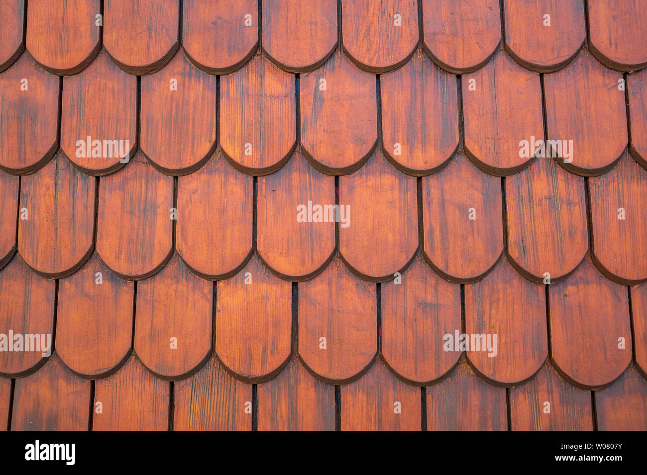 Red tiled wood hi-res stock photography and images - Alamy