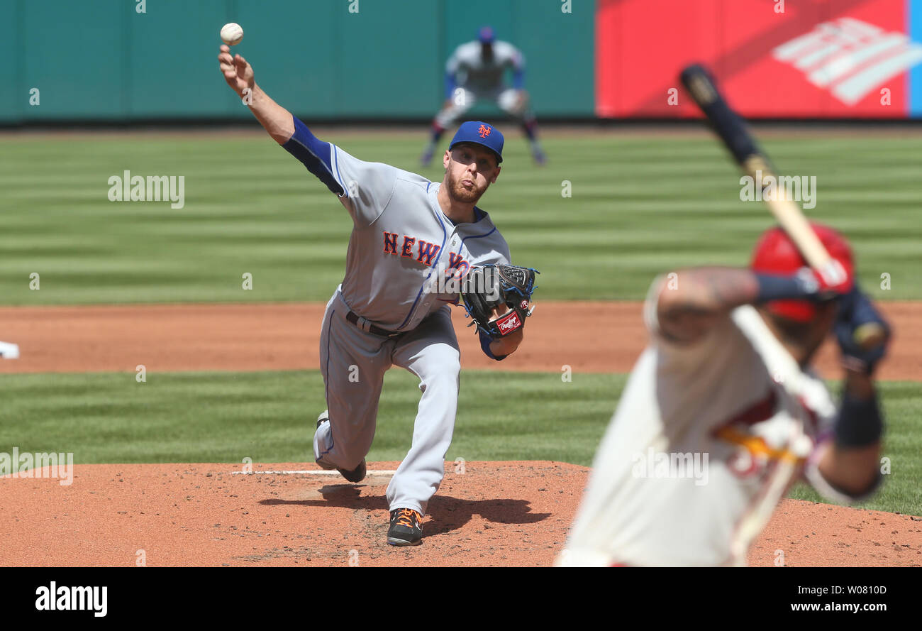 New York Mets starting pitcher Zack Wheeler delivers a pitch to the St ...