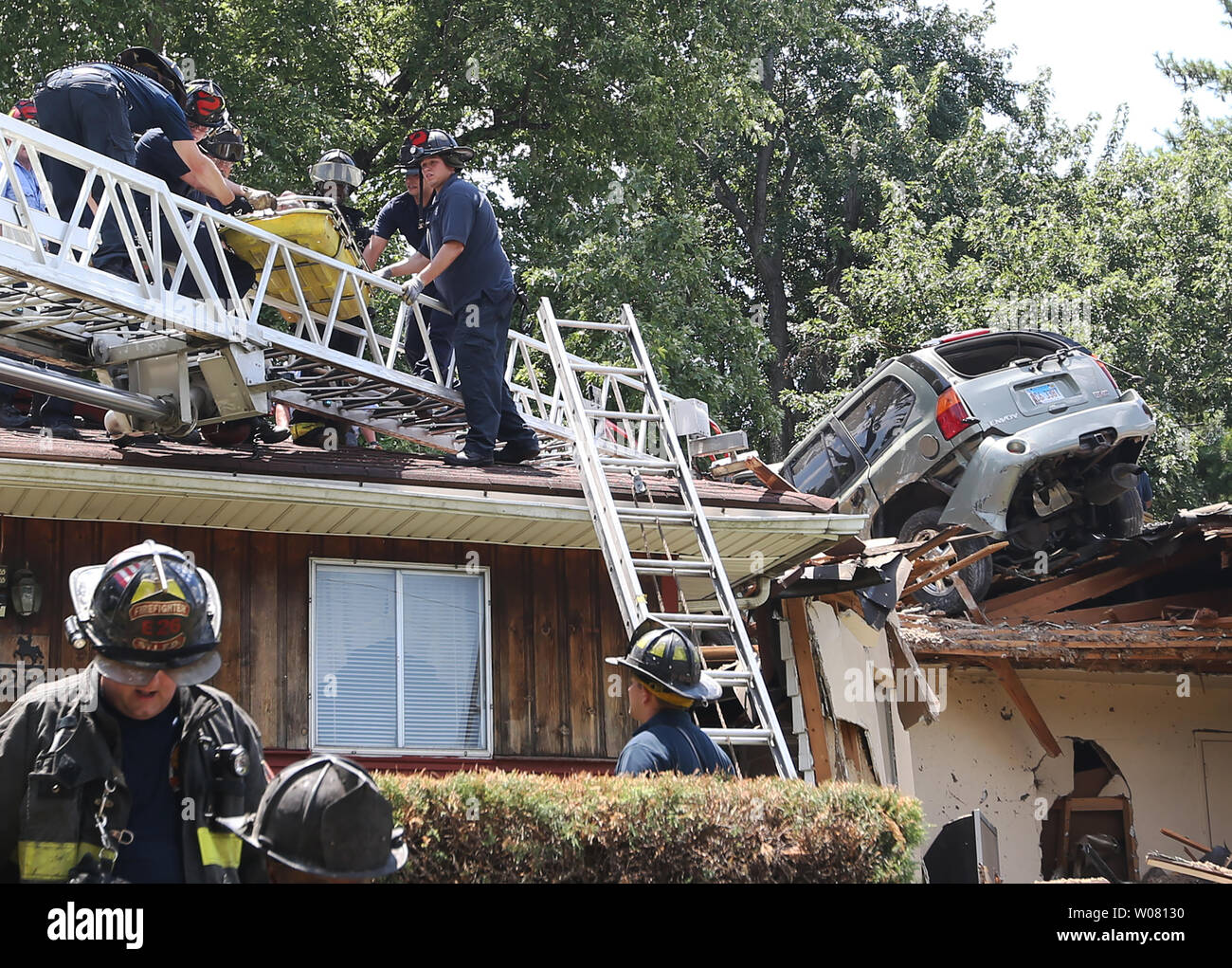Backboard car hi-res stock photography and images - Alamy