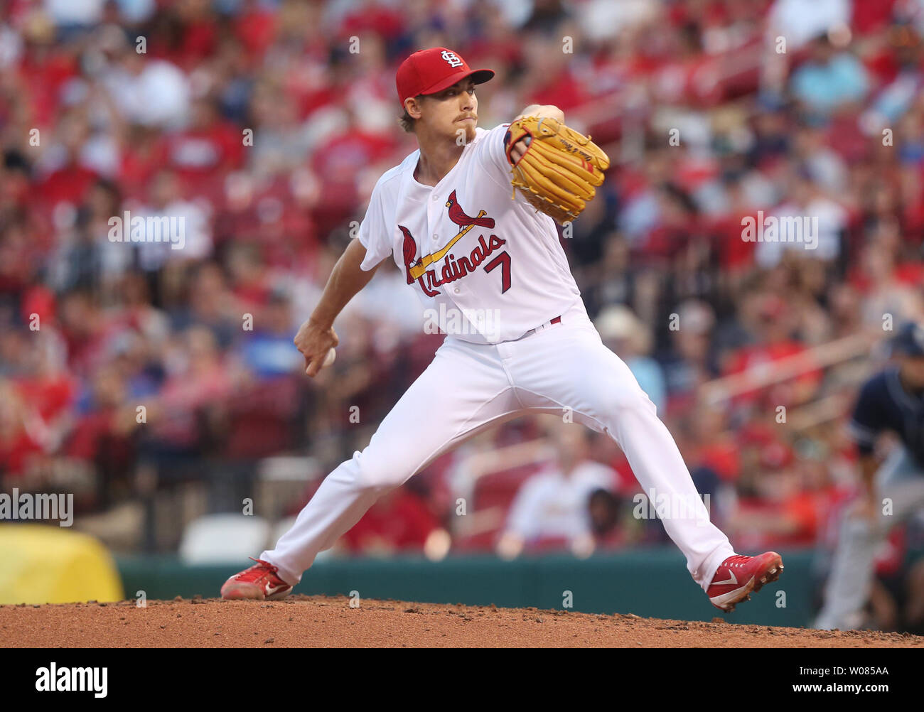 St. Louis Cardinals starting pitcher Luke Weaver delivers a pitch to ...