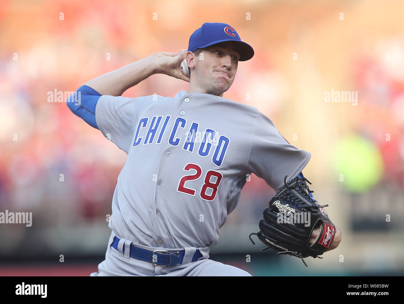 Chicago Cubs starting pitcher Kyle Hendricks delivers a pitch to the St ...