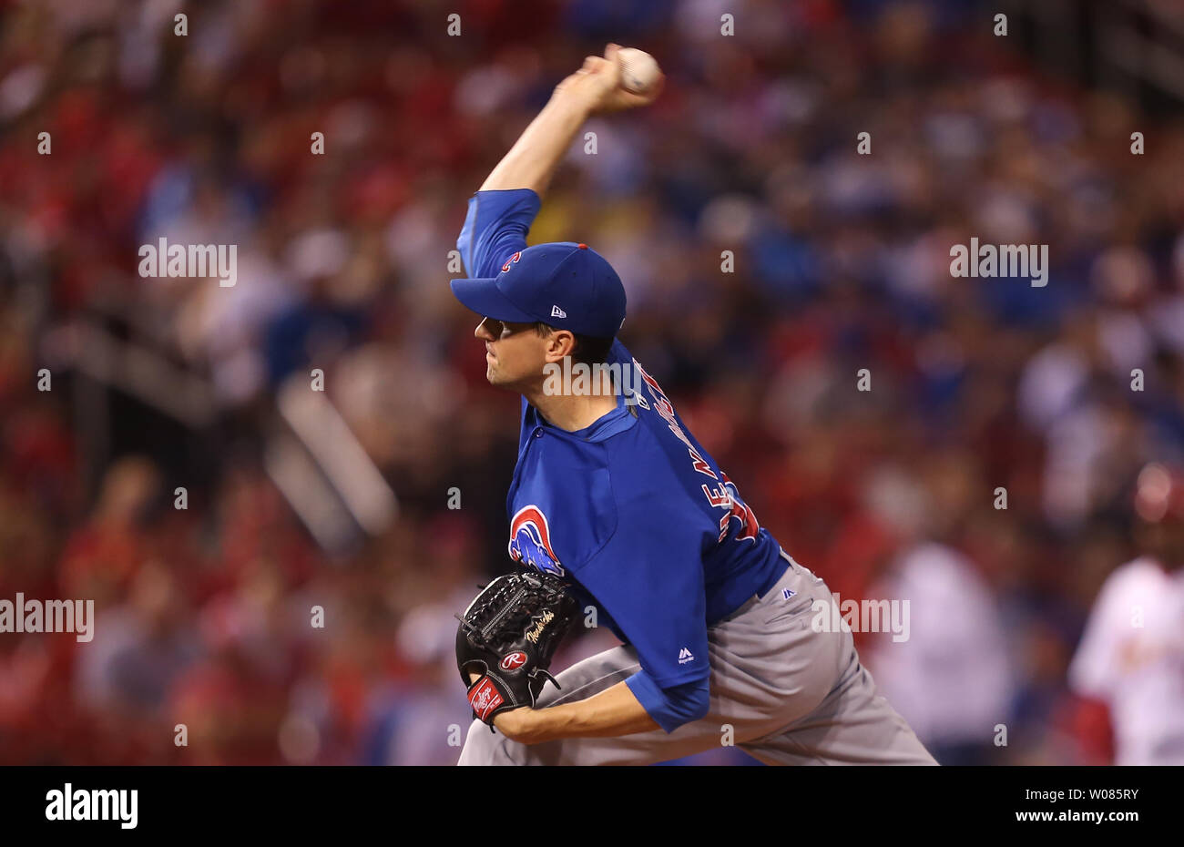 Chicago Cubs starting pitcher Kyle Hendricks delivers a pitch to the St ...