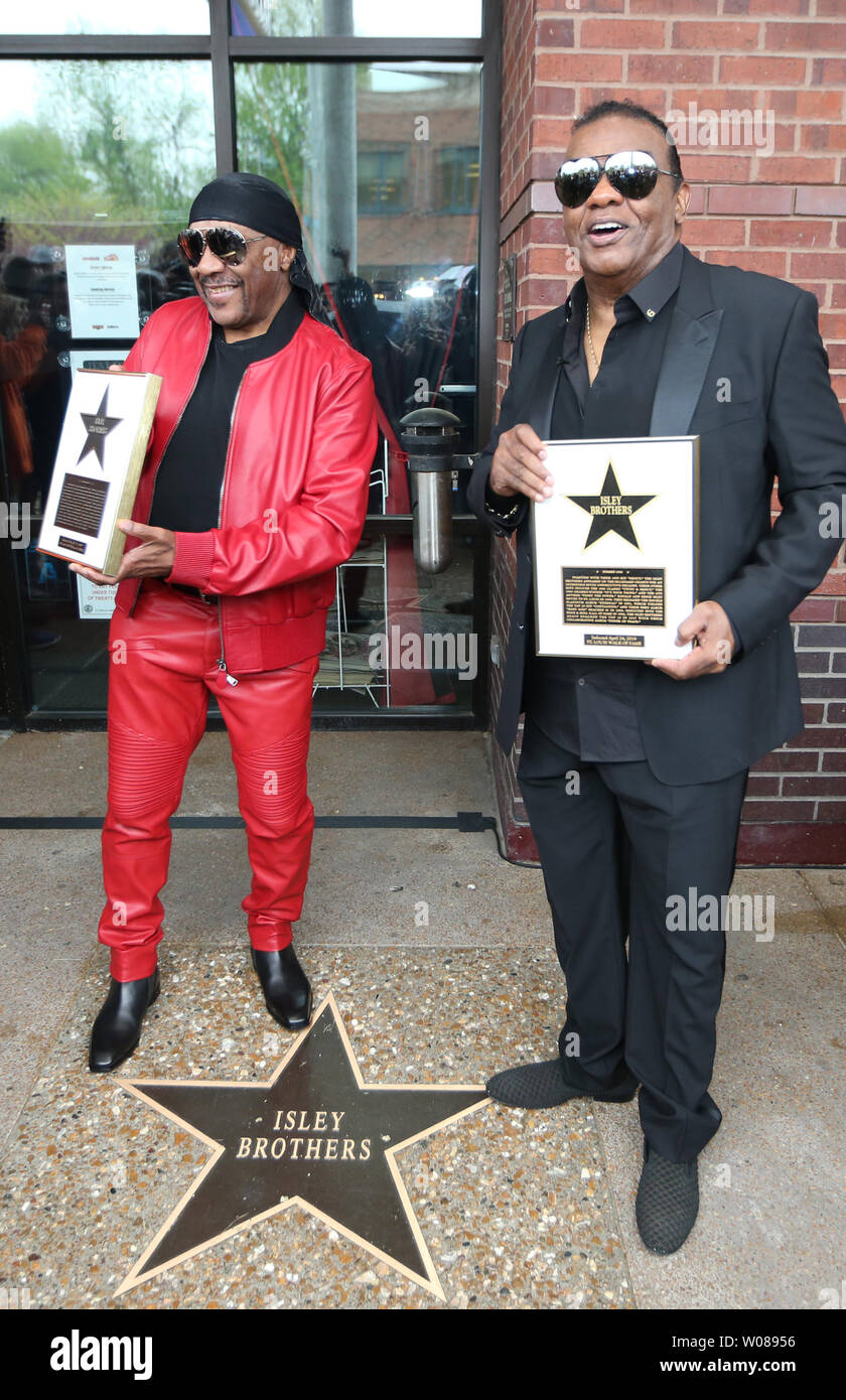Kim And Ron Isley