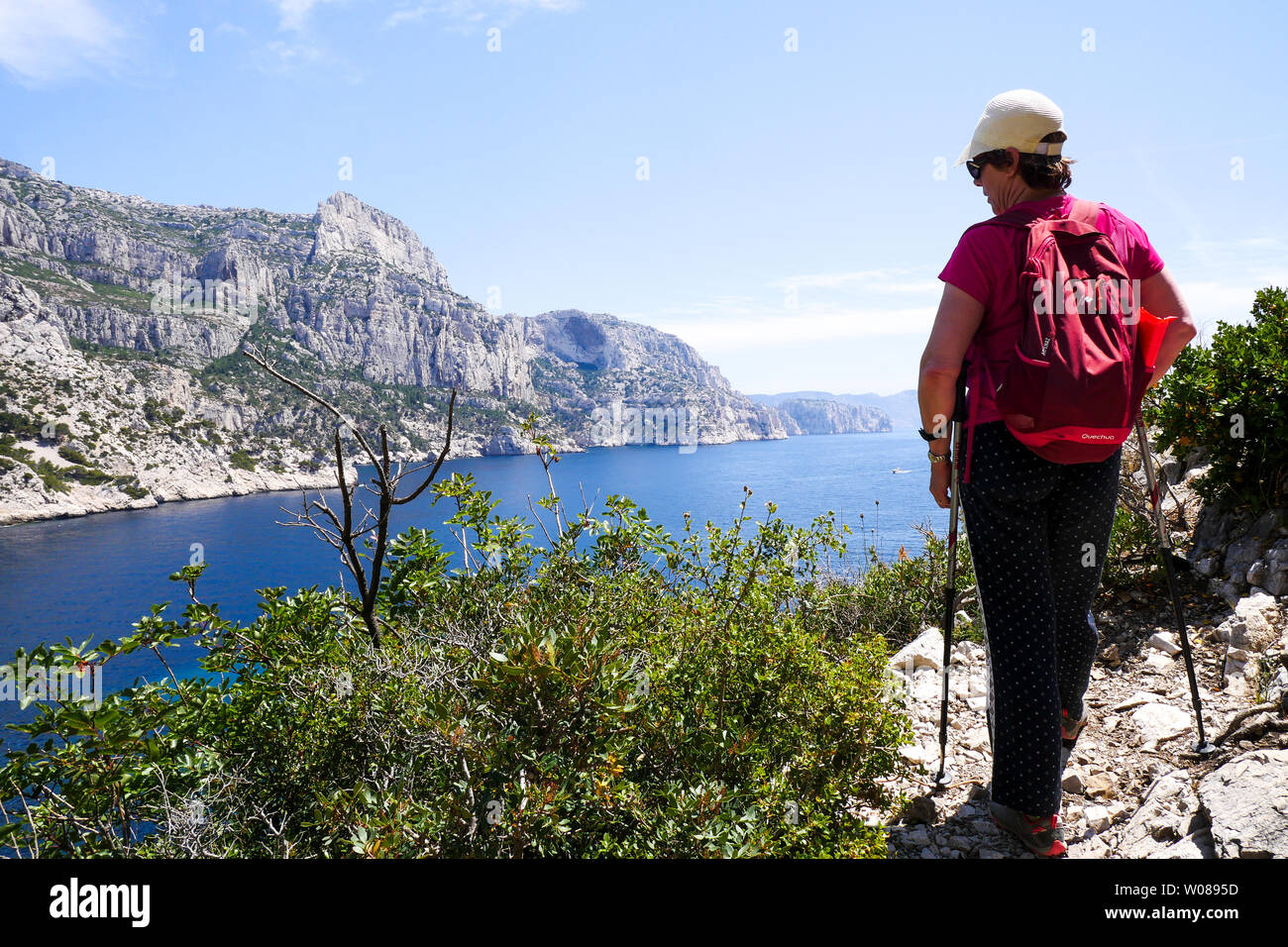 Morgiou calanque, Mountain hiking in the calanques of Marseille ...