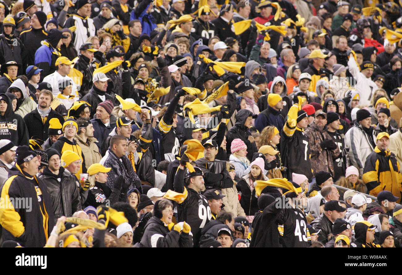 Pittsburgh Steelers fans go crazy in the fourth quarter as the ...