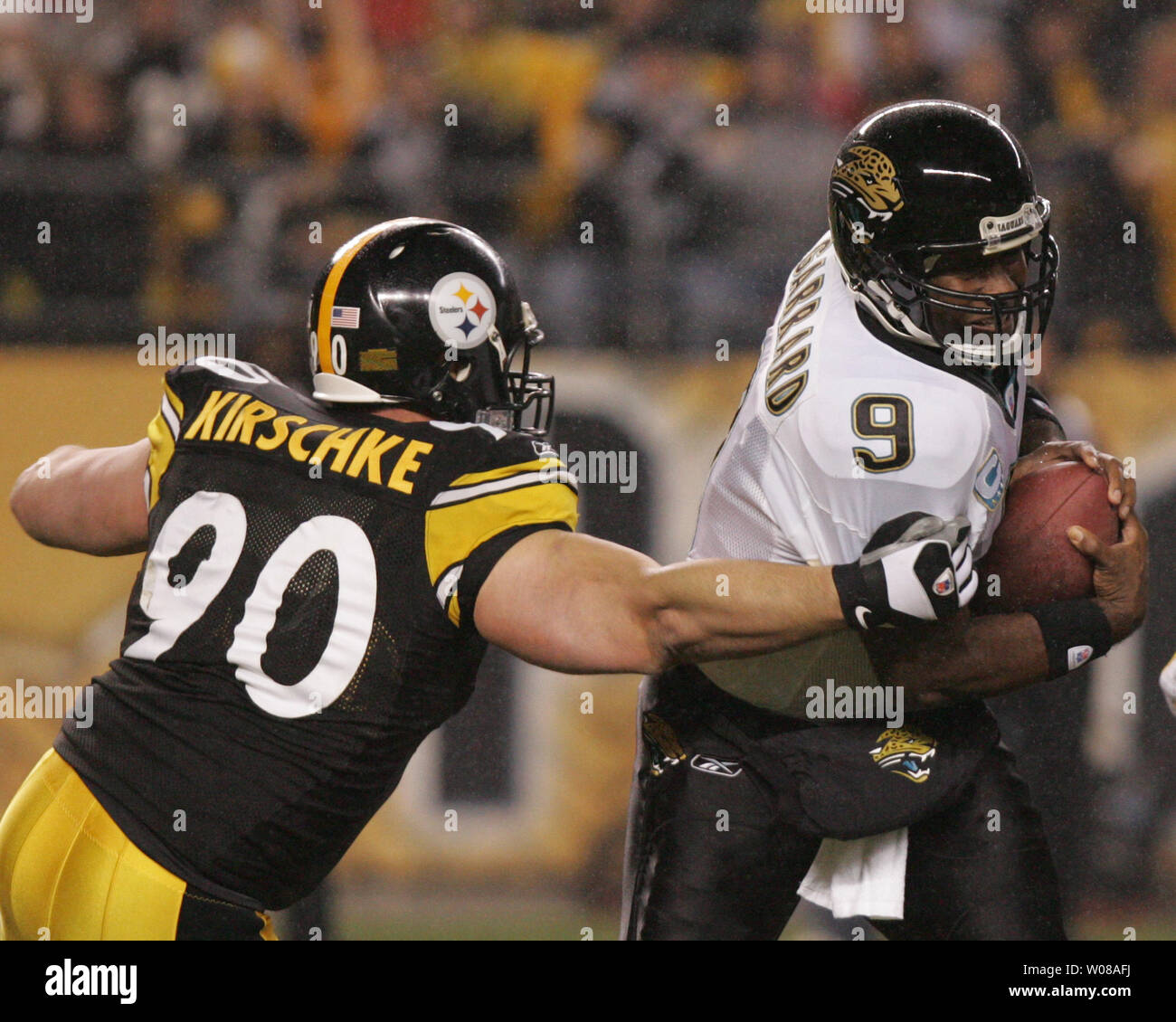 Pittsburgh Steelers Travis Kirschke pressures Jacksonville Jaguars ...