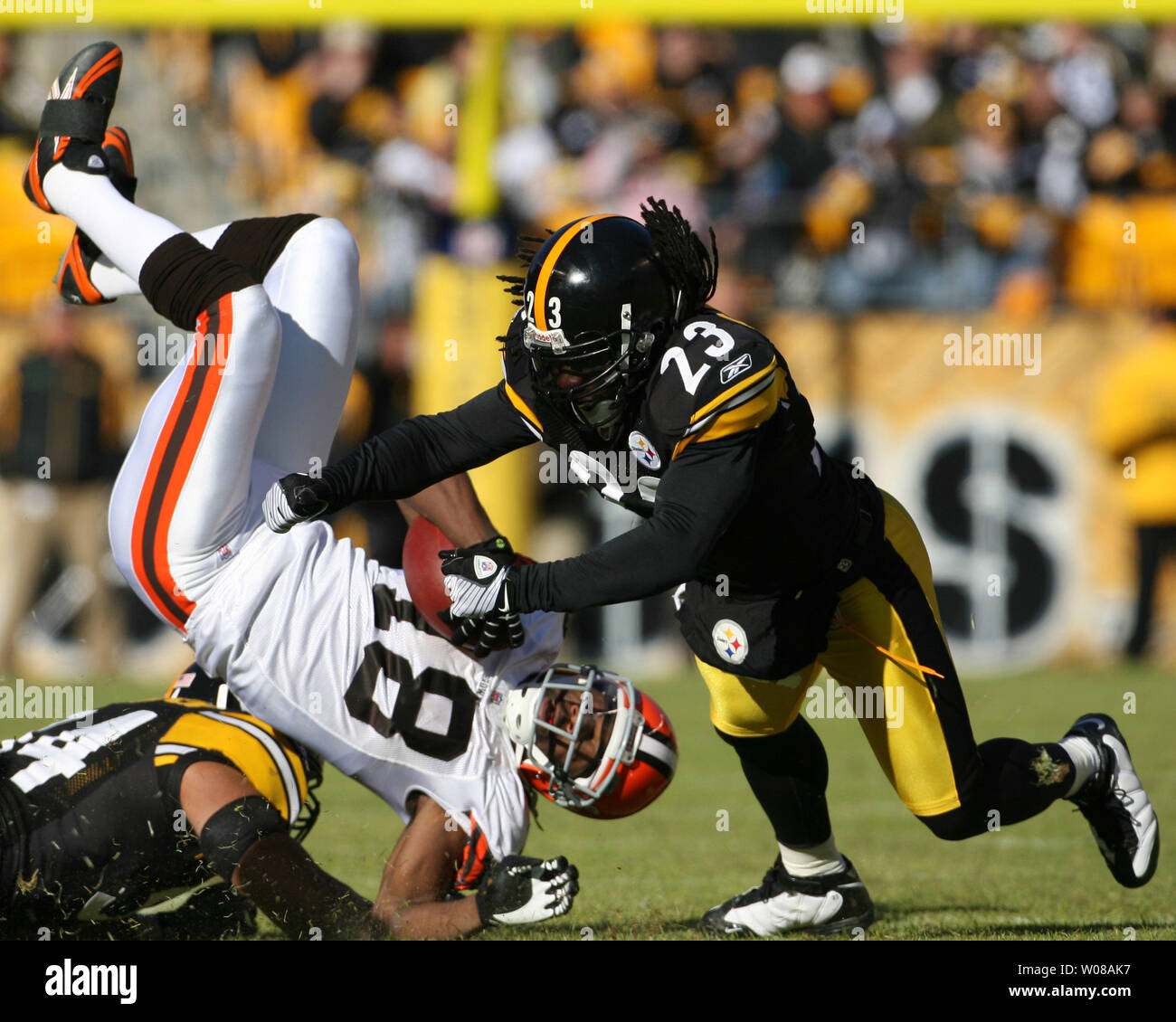Pittsburgh steelers tyrone carter hi-res stock photography and images ...