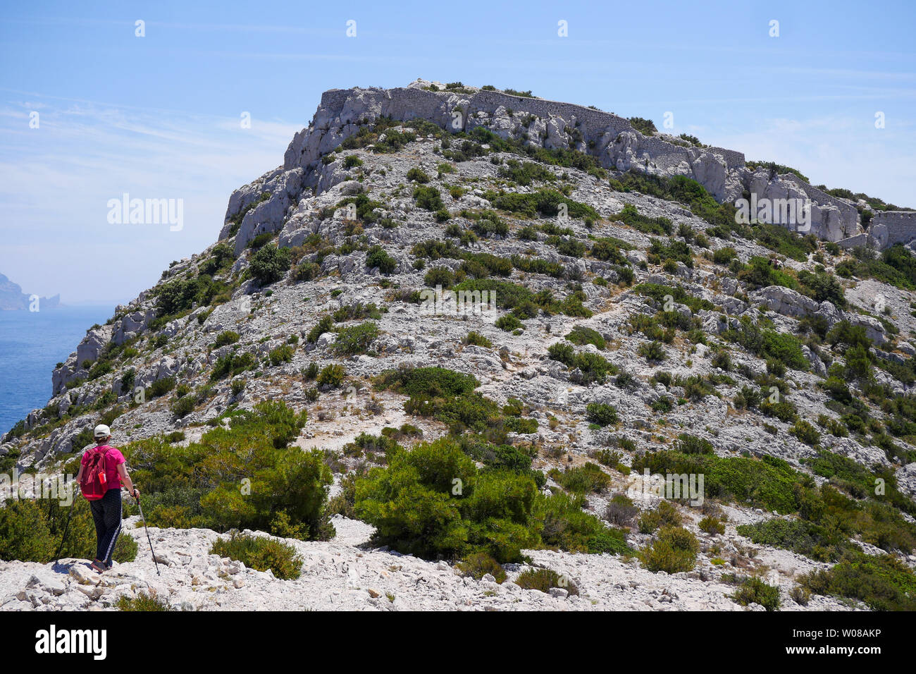 Morgiou calanque, Mountain hiking in the calanques of Marseille ...