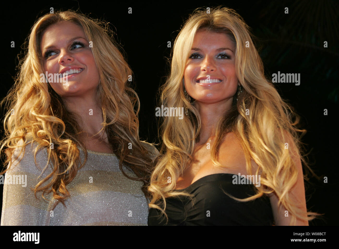 Sports Illustrated models Marisa Miller (l) and Brooklyn Decker (r ...