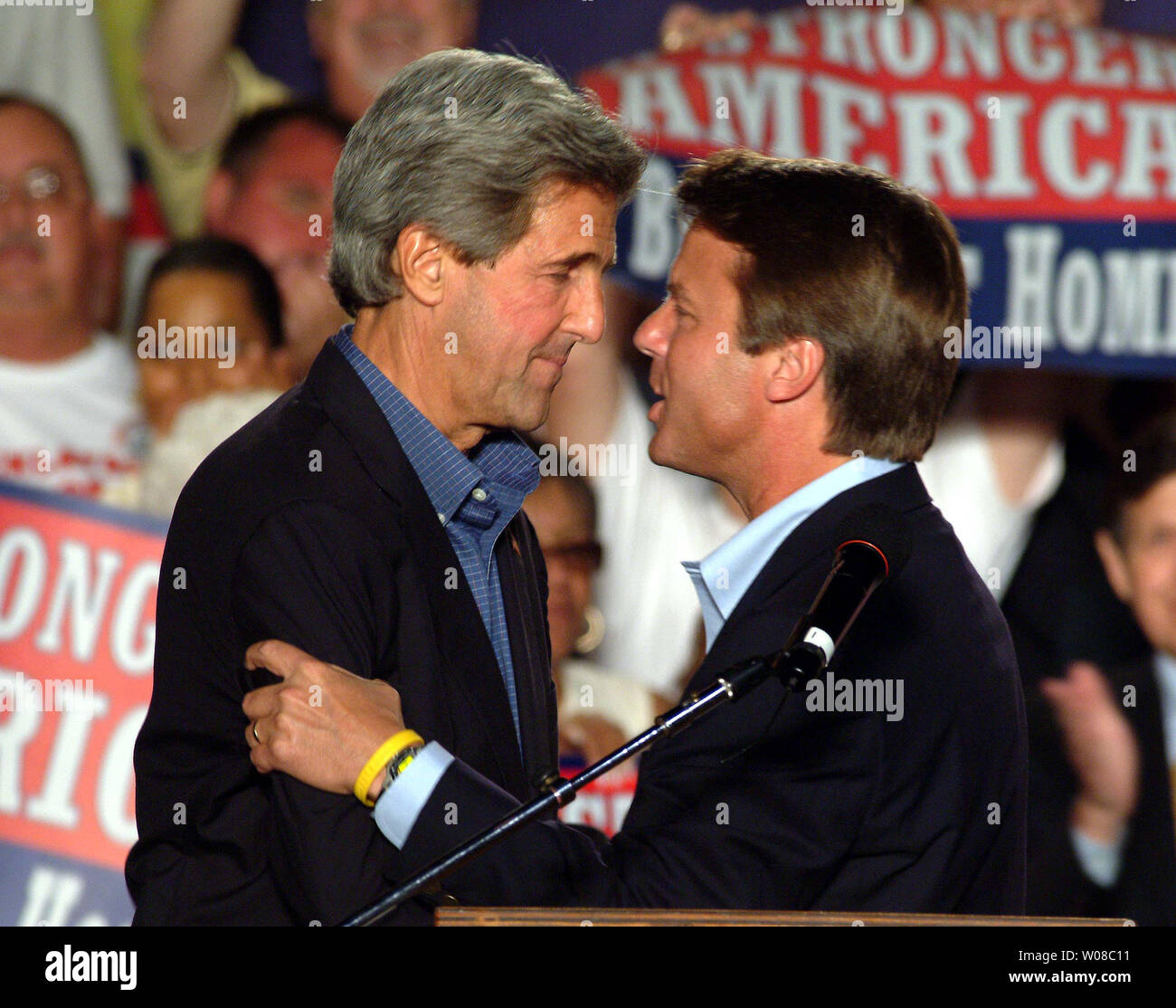 John Kerry 2004 Vs 2022