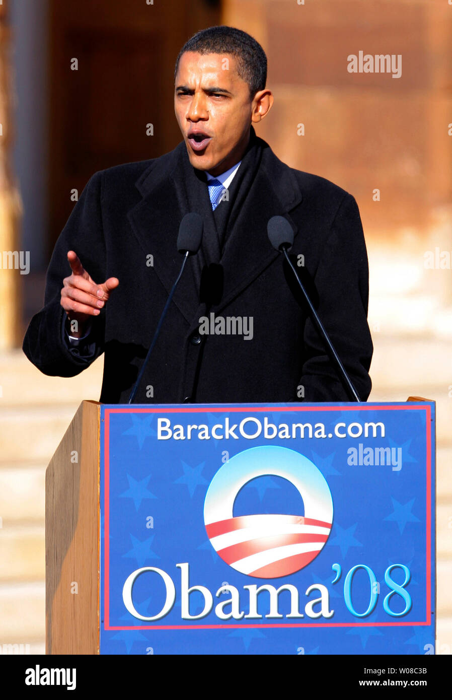 Obama february 10 2007 hi-res stock photography and images - Alamy